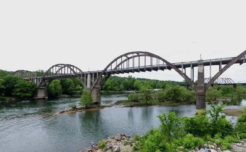 spring cantilever bridge